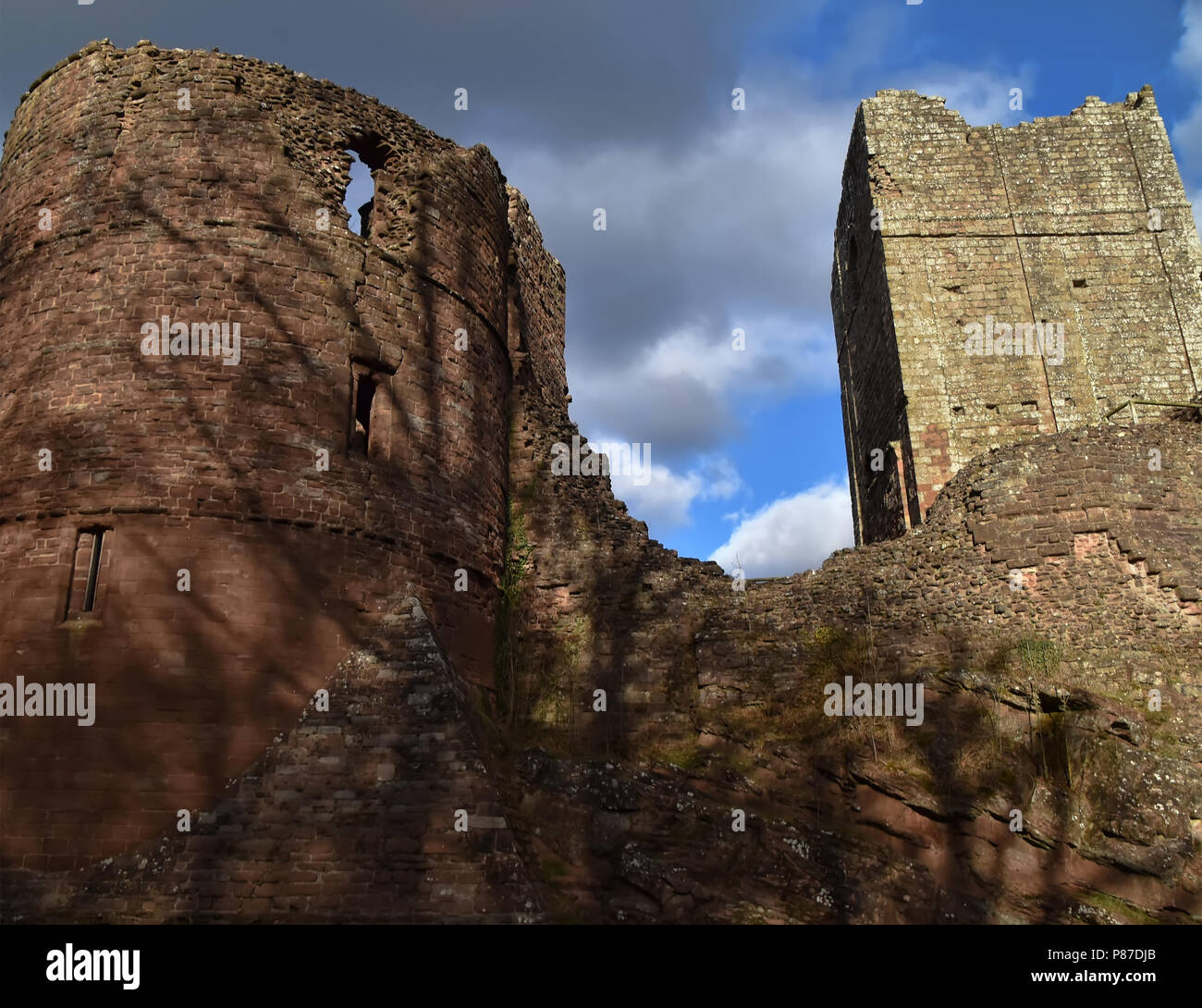 Landscape of goodrich castle hi-res stock photography and images - Alamy