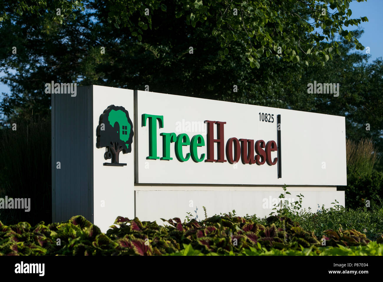 A logo sign outside of a facility occupied by TreeHouse Foods Inc., in ...