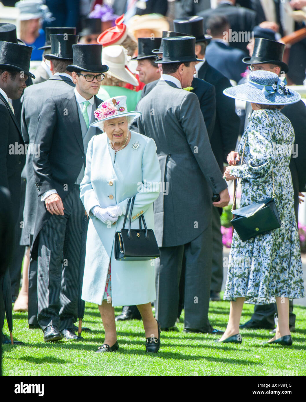 Winners enclosure ascot hi-res stock photography and images - Alamy