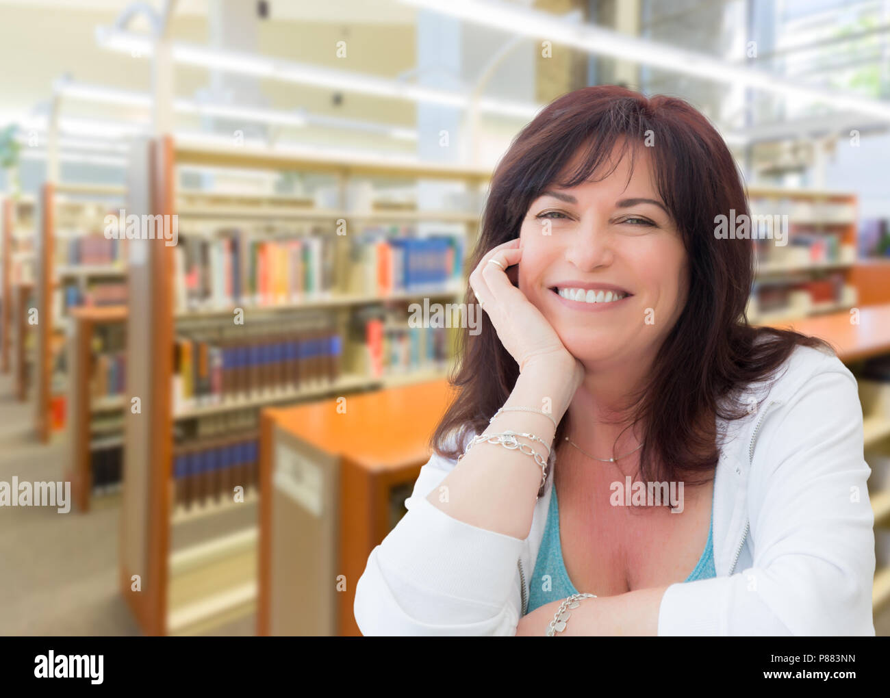 Middle age woman school hi-res stock photography and images - Alamy