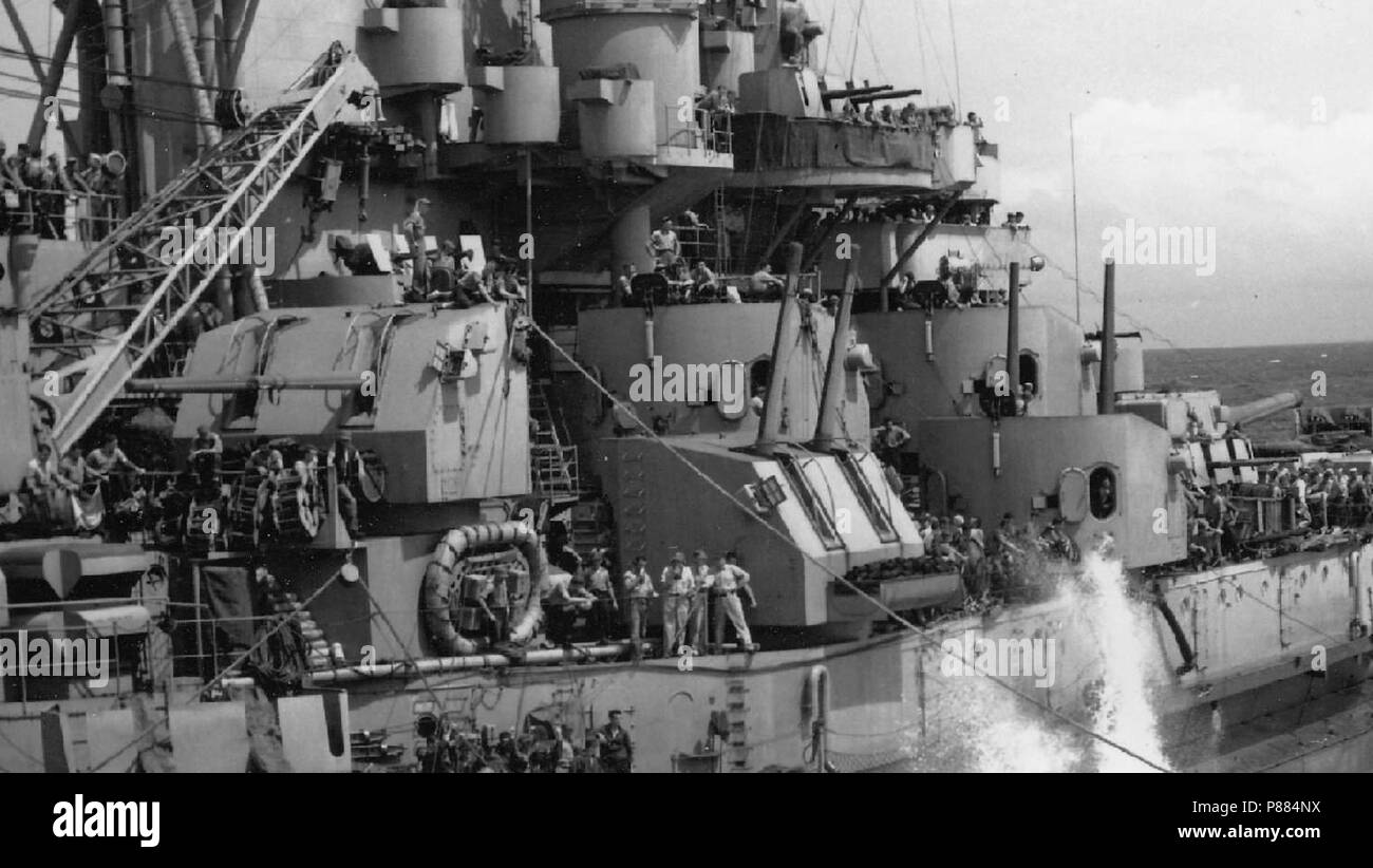5 inch turrets aboard USS Massachusetts (BB-59 Stock Photo - Alamy