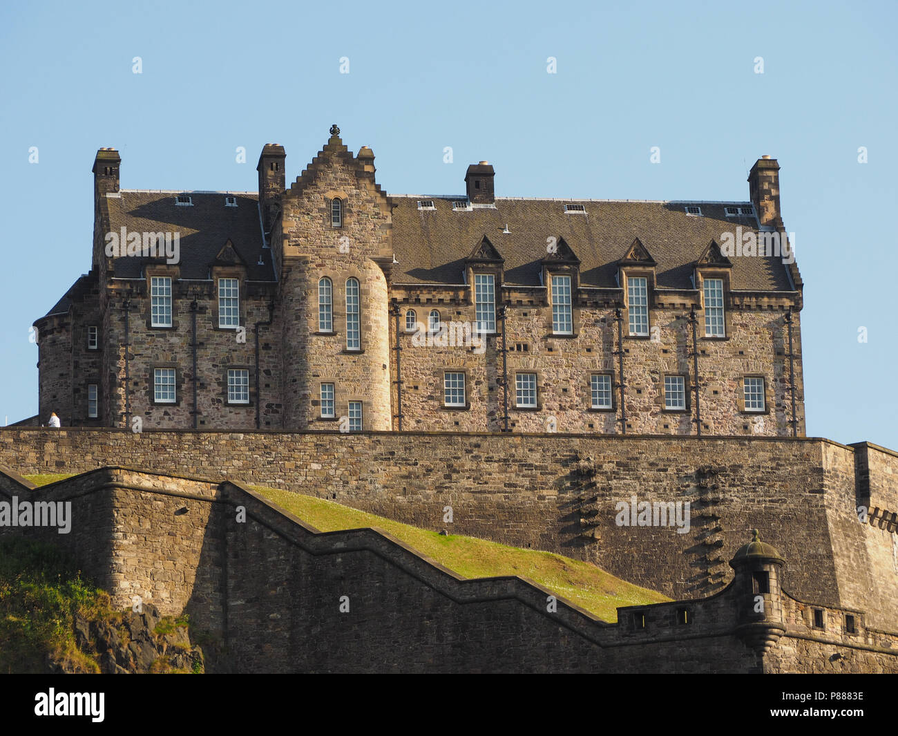 Edinburgh castle on the Castle Rock in Edinburgh, UK Stock Photo - Alamy
