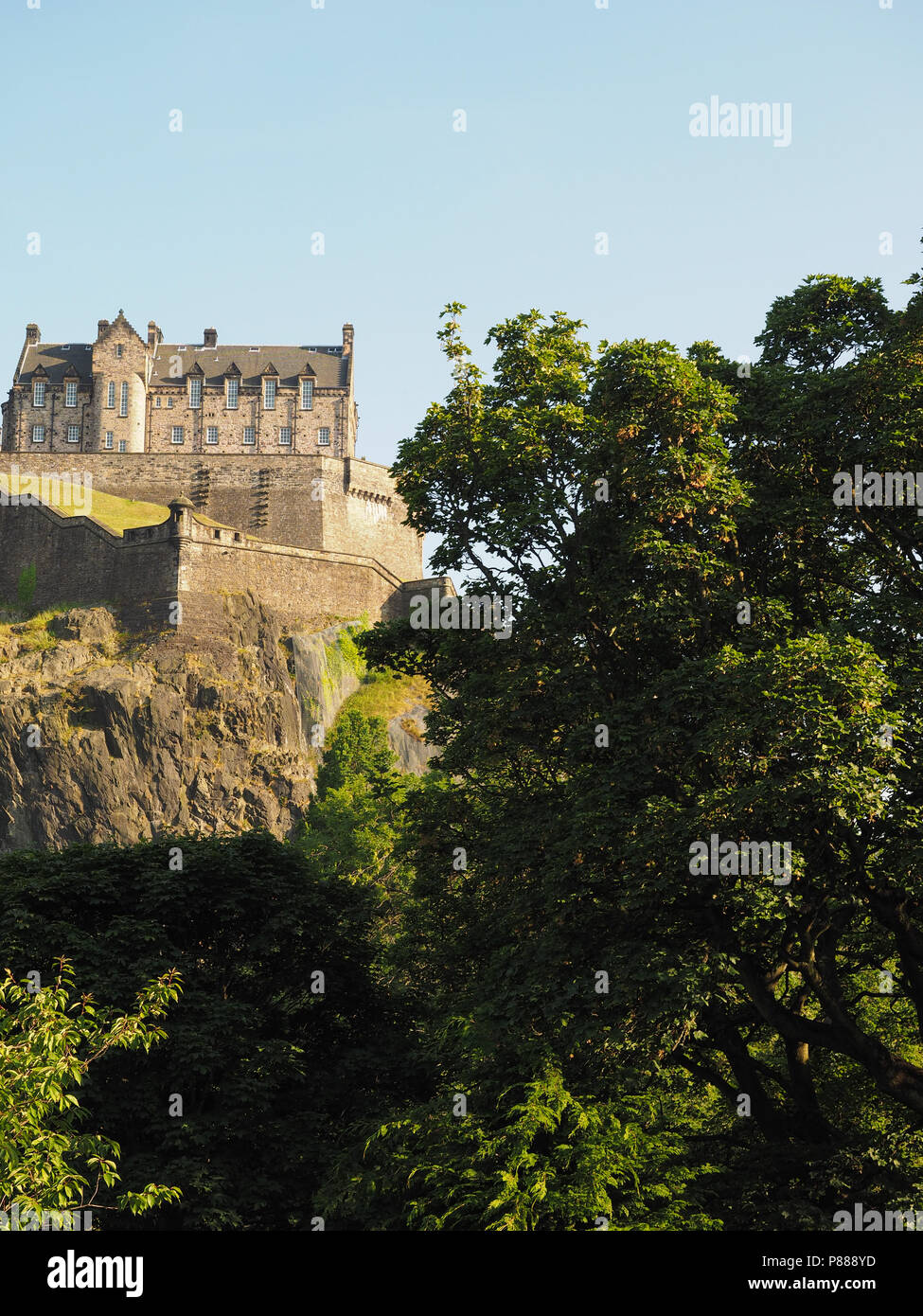 Edinburgh castle on the Castle Rock in Edinburgh, UK Stock Photo - Alamy