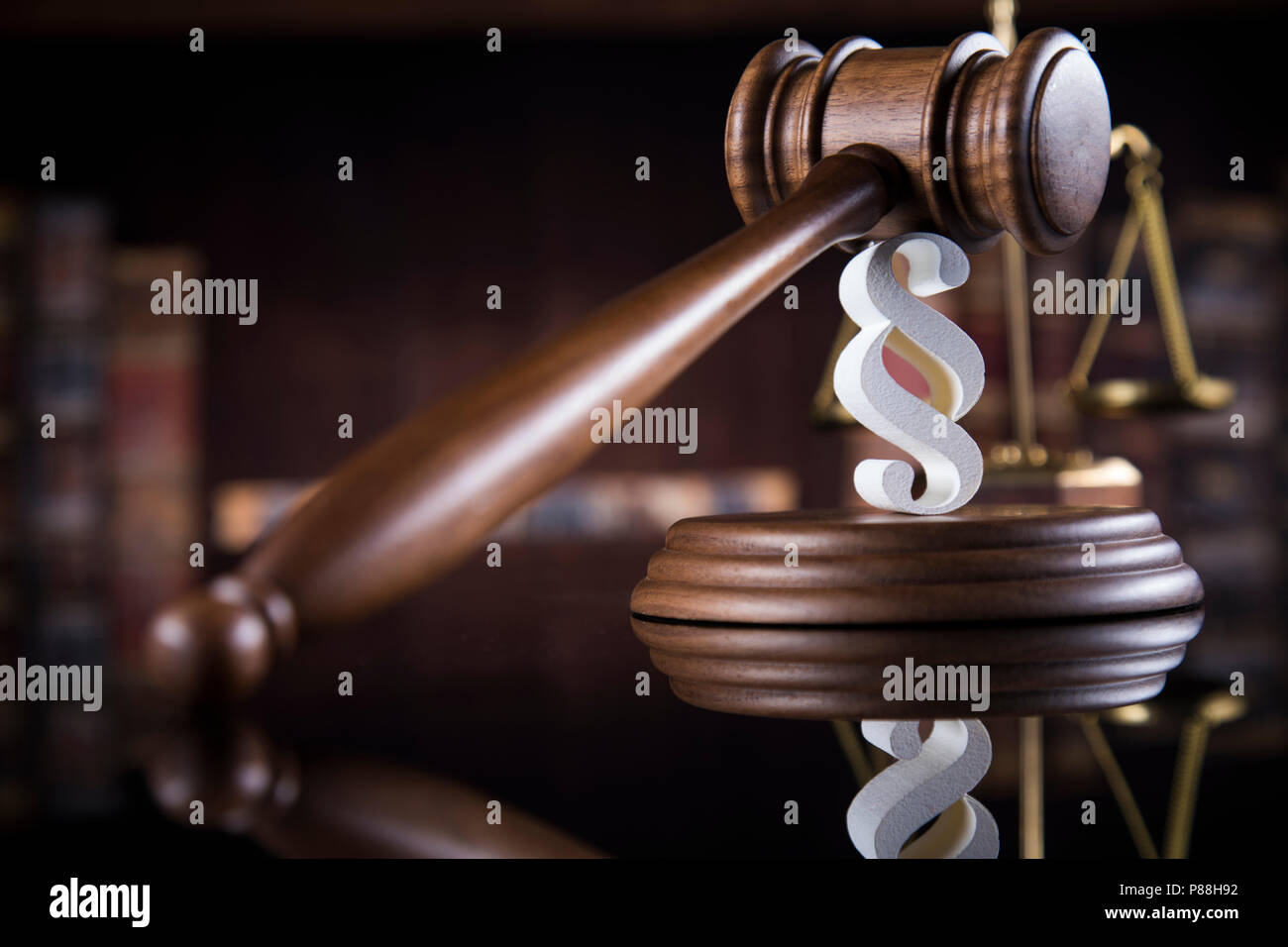 Mallet, Law, legal code of justice concept, paragraph sign Stock Photo ...