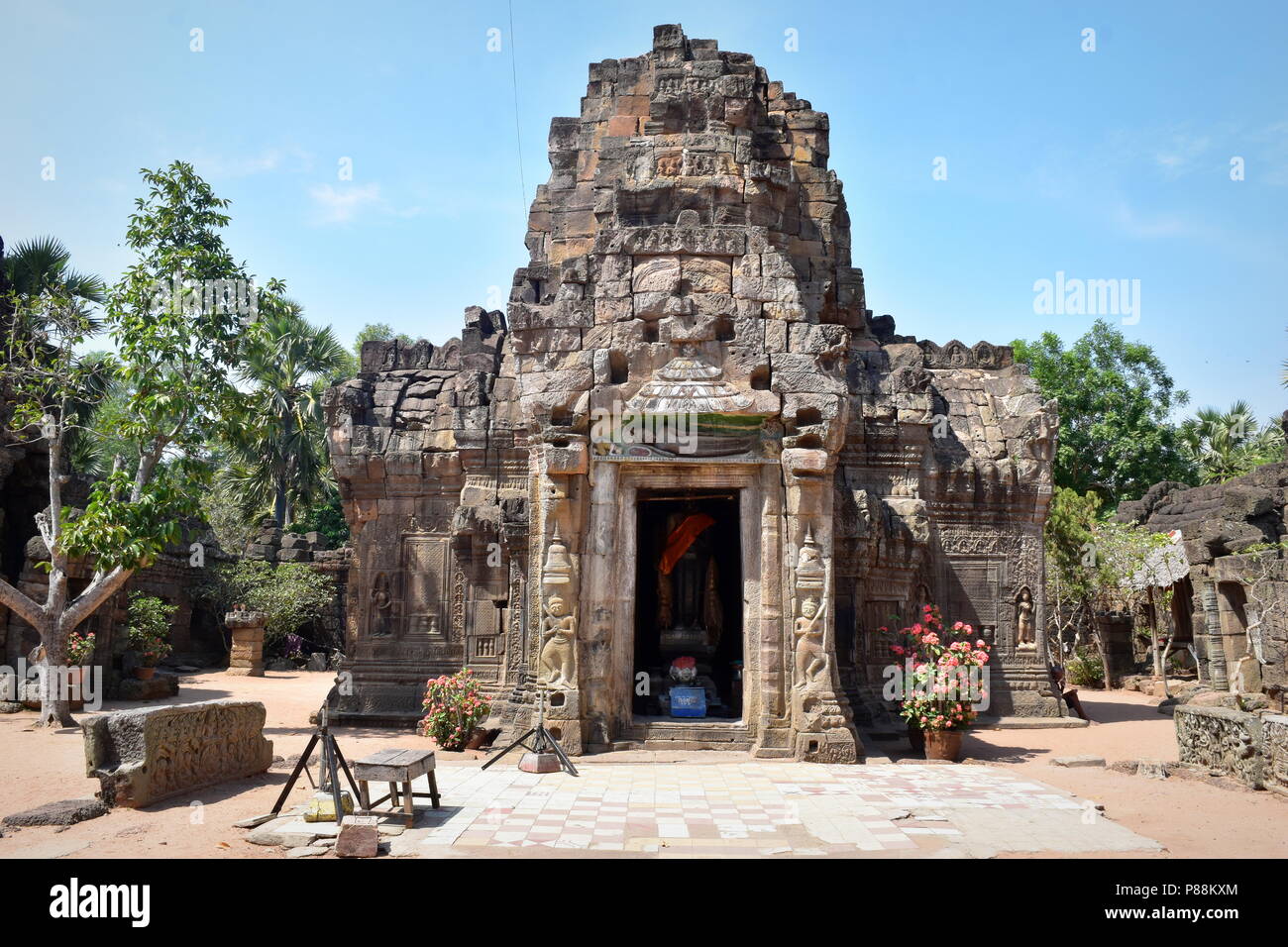 Ancient Ta Prohm stone Hindu temple ruins near Tonle Bati, Cambodia ...