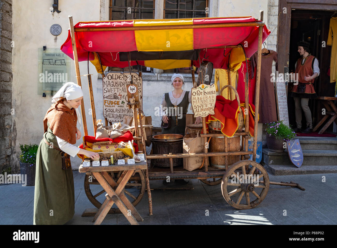 Street food tallinn hi-res stock photography and images - Alamy
