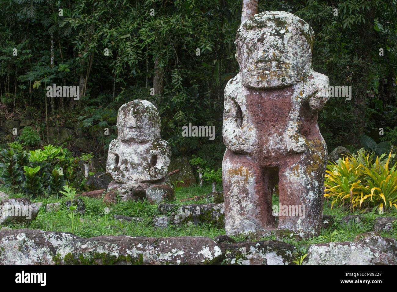 Tiki Statue, Hiva Oa, Marquesas Islands Stock Photo - Alamy