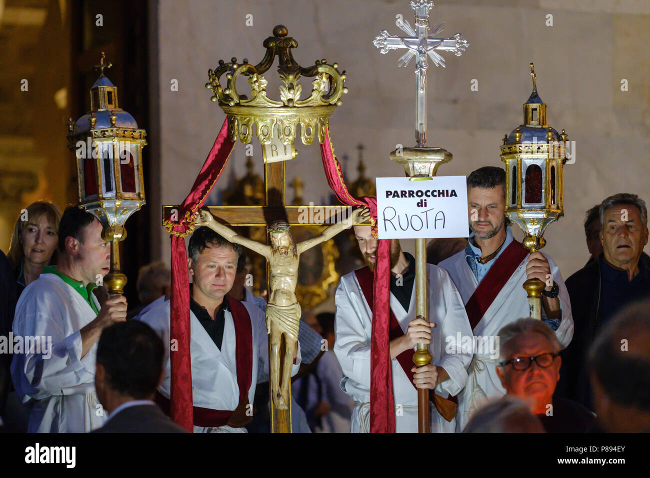 Religious celebration cross hi-res stock photography and images - Alamy