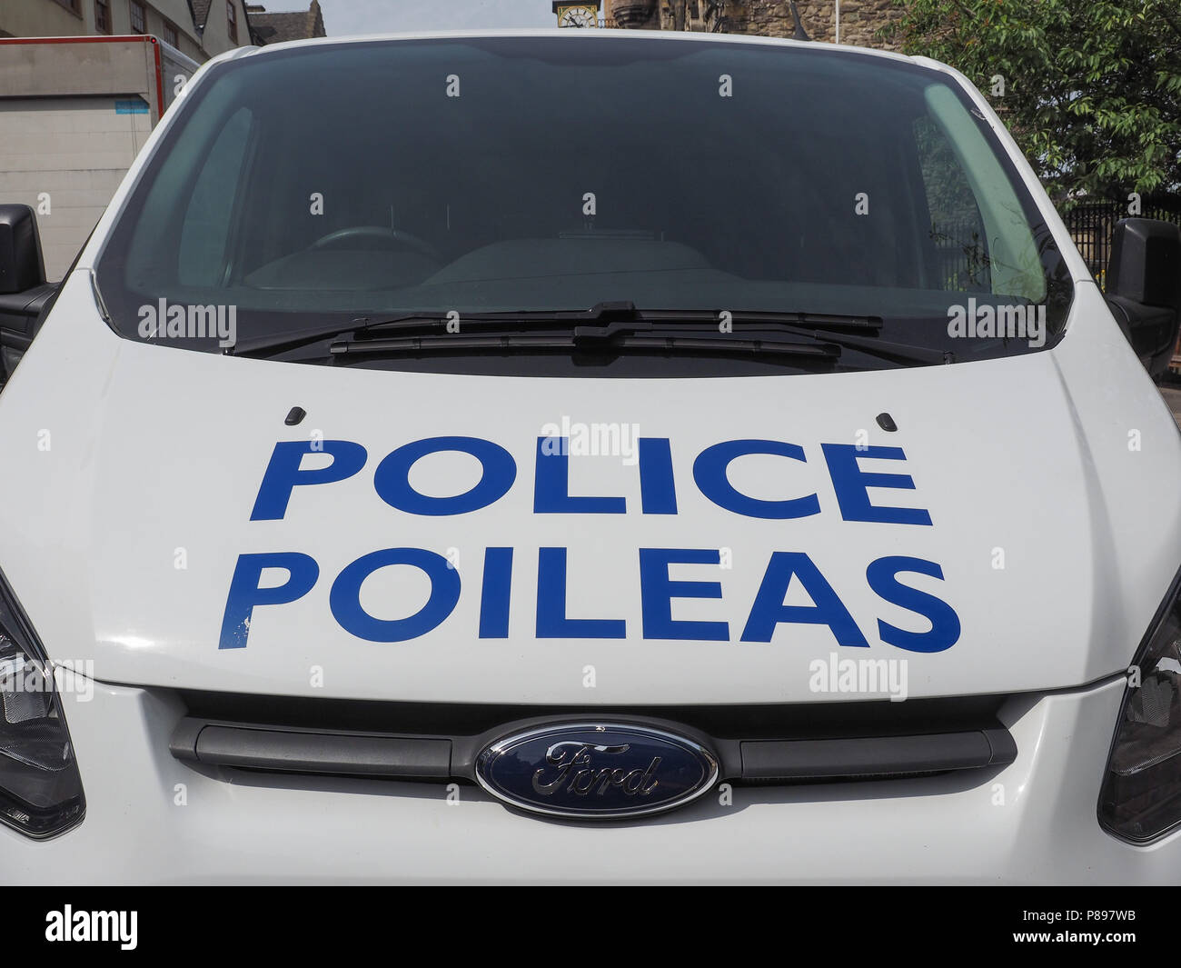 Police car edinburgh hi-res stock photography and images - Alamy