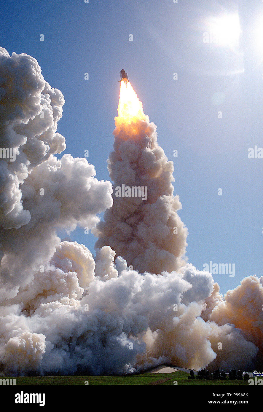 Space shuttle columbia crew hi-res stock photography and images - Alamy