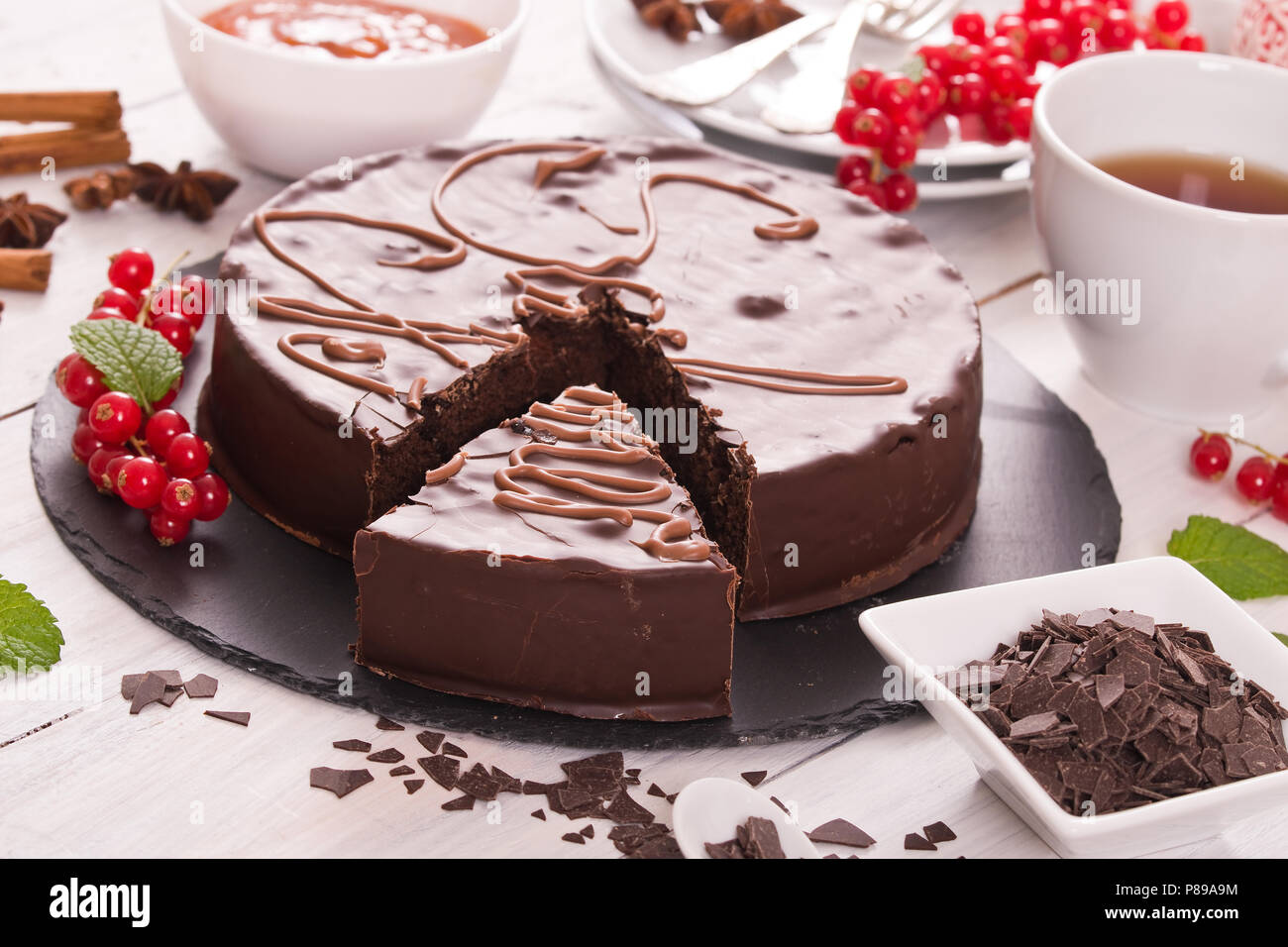 Sacher torte sponge hi-res stock photography and images - Alamy