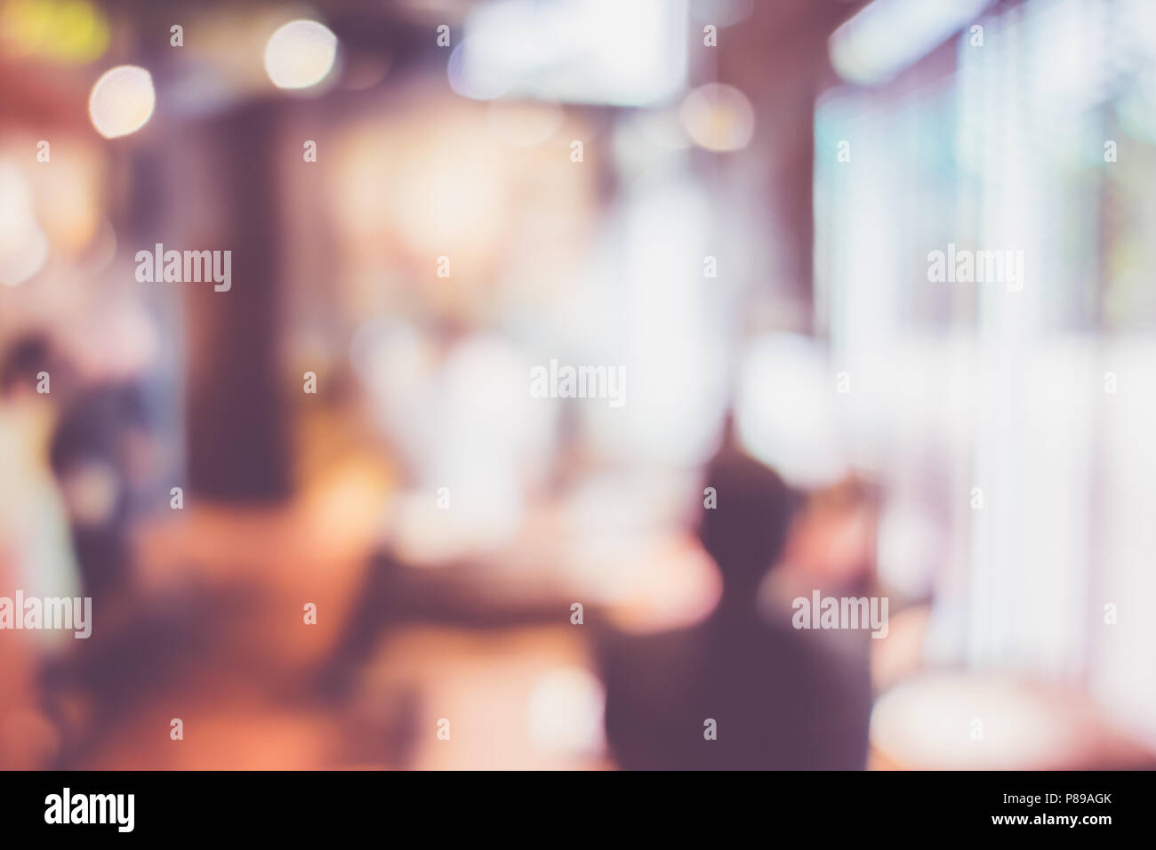Blurred background of Customer dining at cafe restaurant blur ...