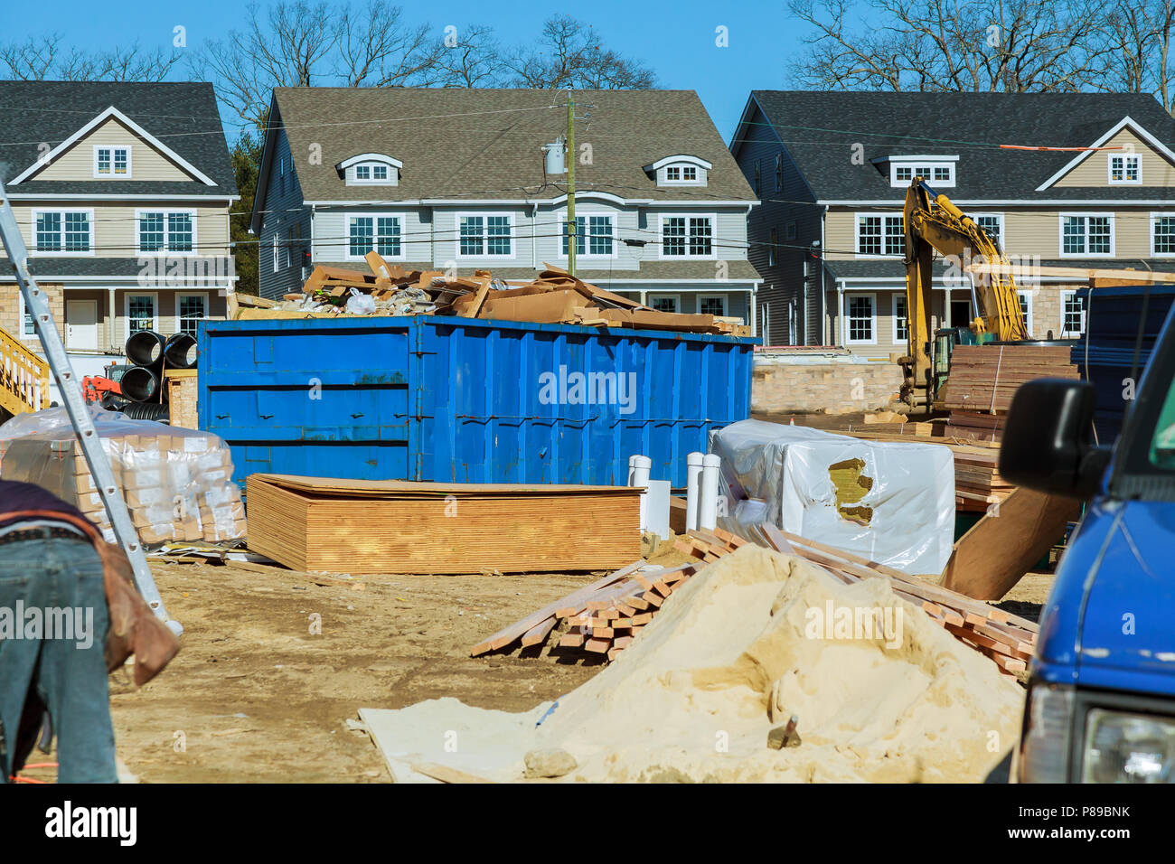 Rubble refuse debris junk scrap rubbish skip hi-res stock photography ...