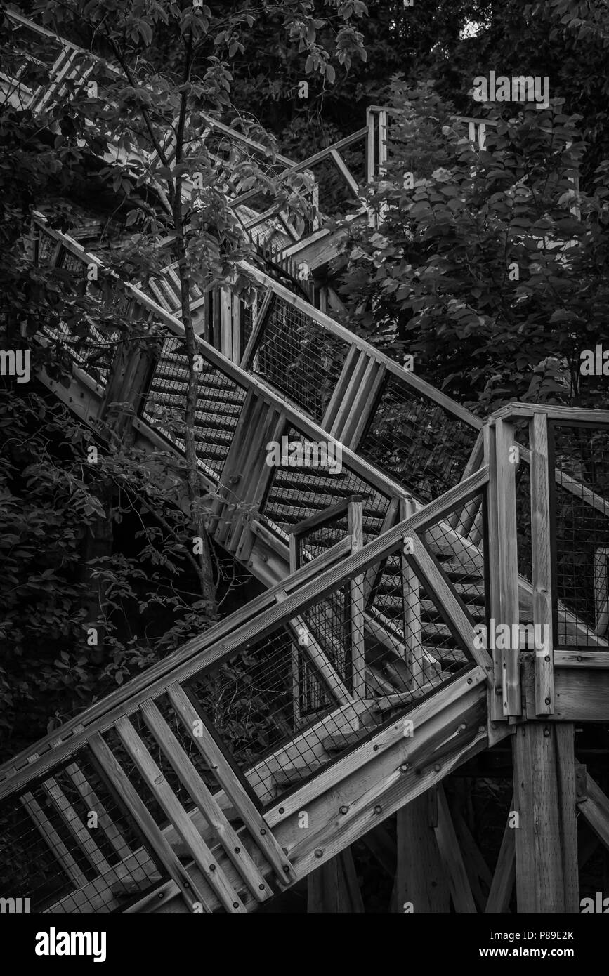 Outdoor stairs white hi-res stock photography and images - Alamy