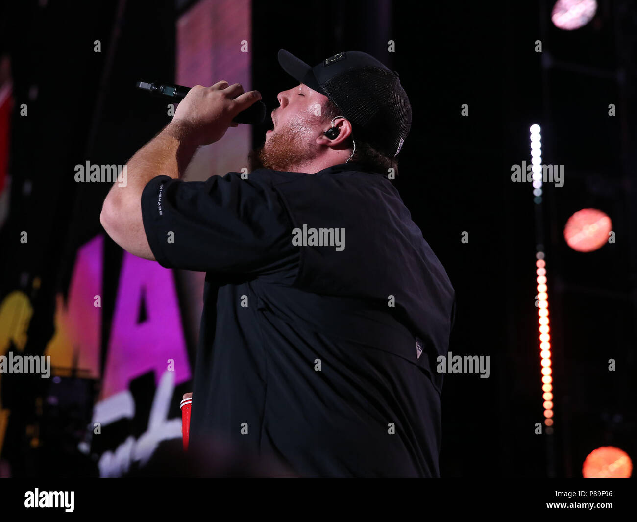 2018 CMA Fest Night Concerts Day 2 at Nissan Stadium Nashville, TN ...