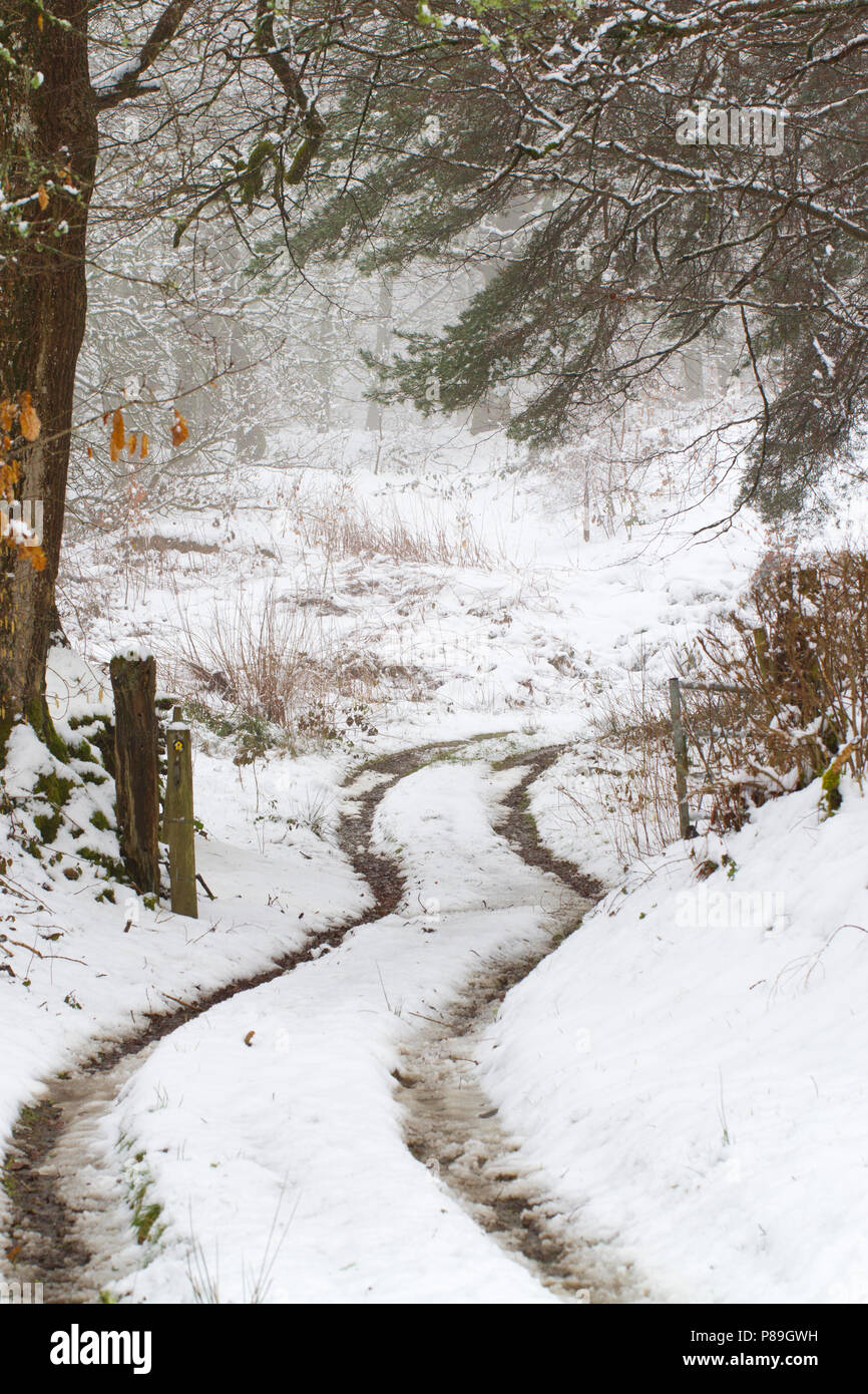Welsh snow scene hi-res stock photography and images - Alamy