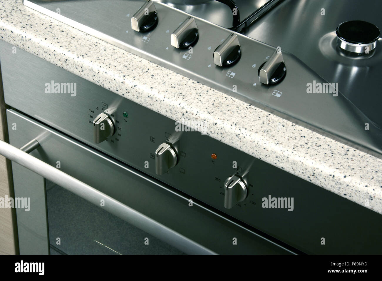 close up shot of stove and oven in domestic kitchen Stock Photo - Alamy