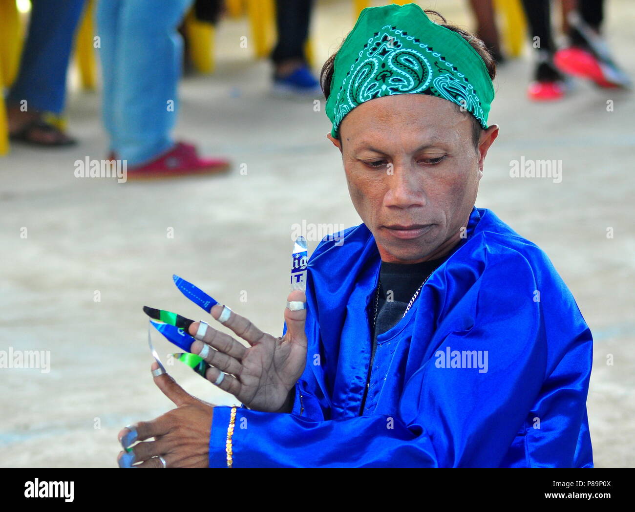 Jolo, Philippines. 22nd June, 2018. A pangalay native to the Badjao ...