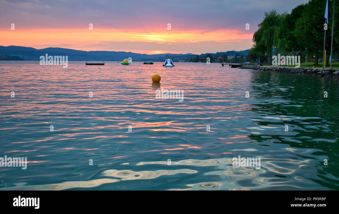 lake of Zurich sunset and bathing Stock Photo - Alamy