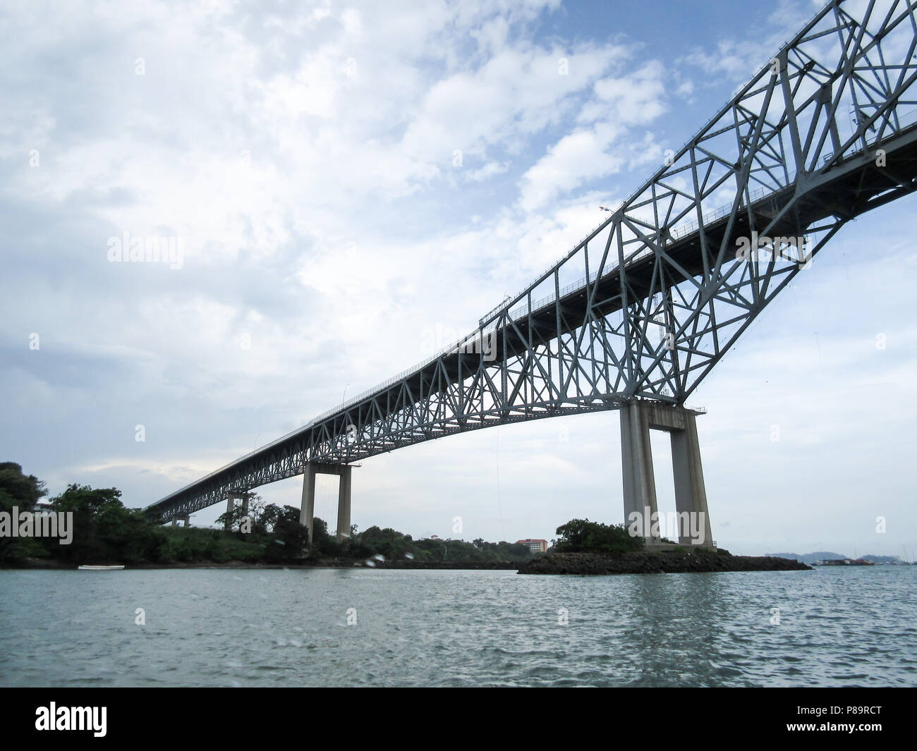 Canal de panama puente de las americas hi-res stock photography and ...