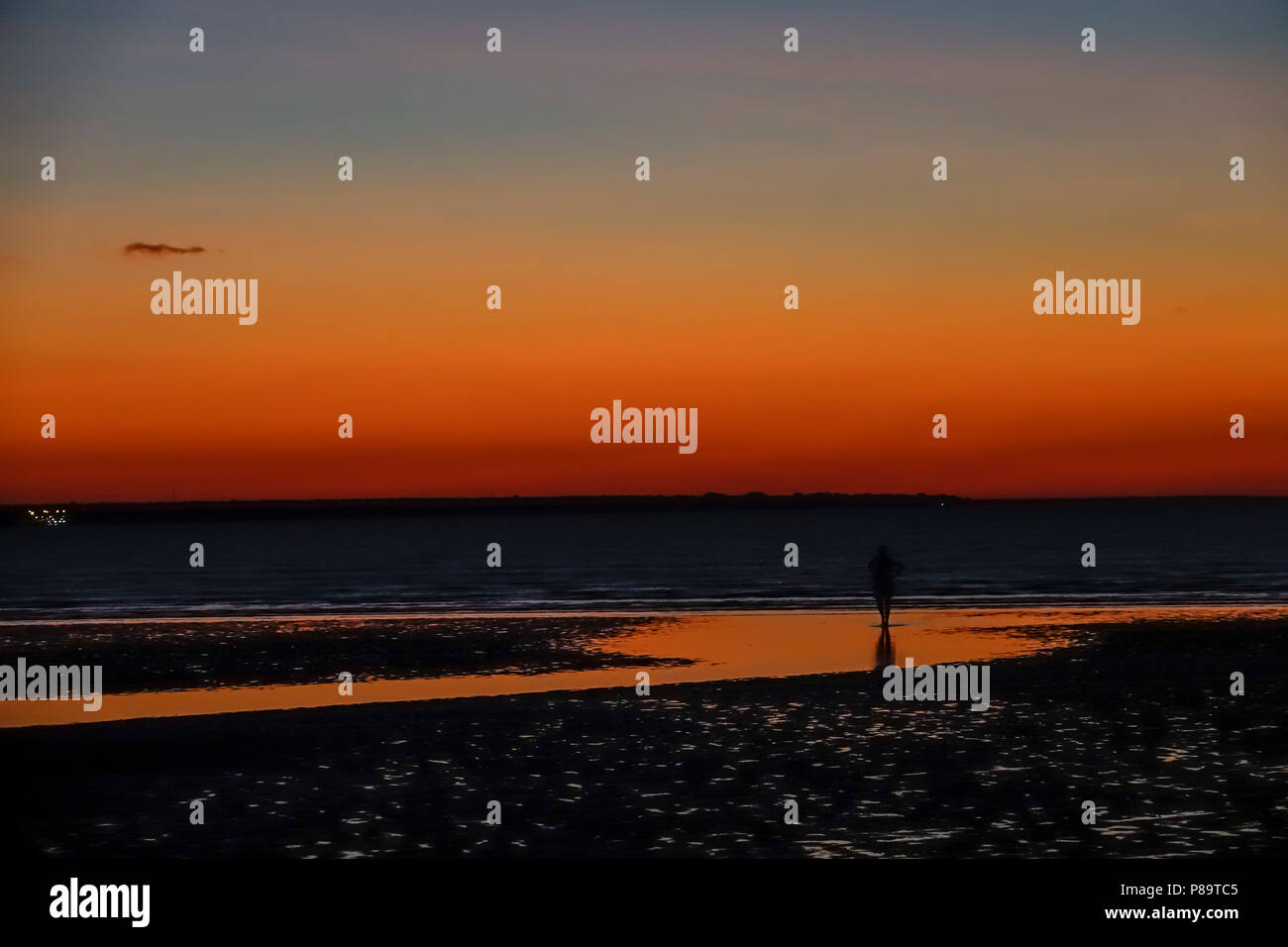 Darwin beach hi-res stock photography and images - Alamy