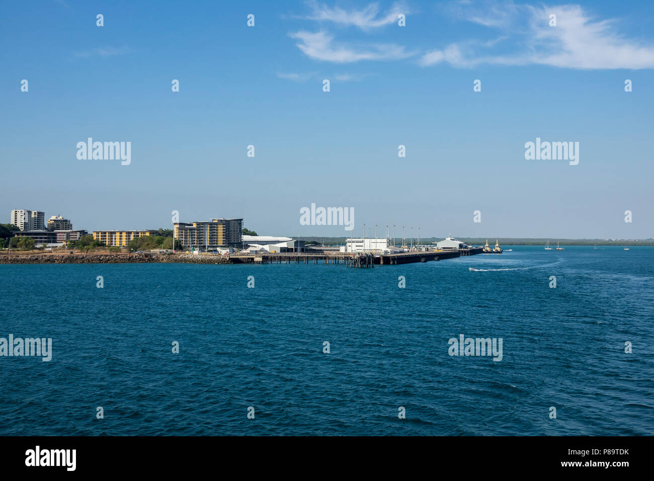 Darwin harbour hi-res stock photography and images - Alamy