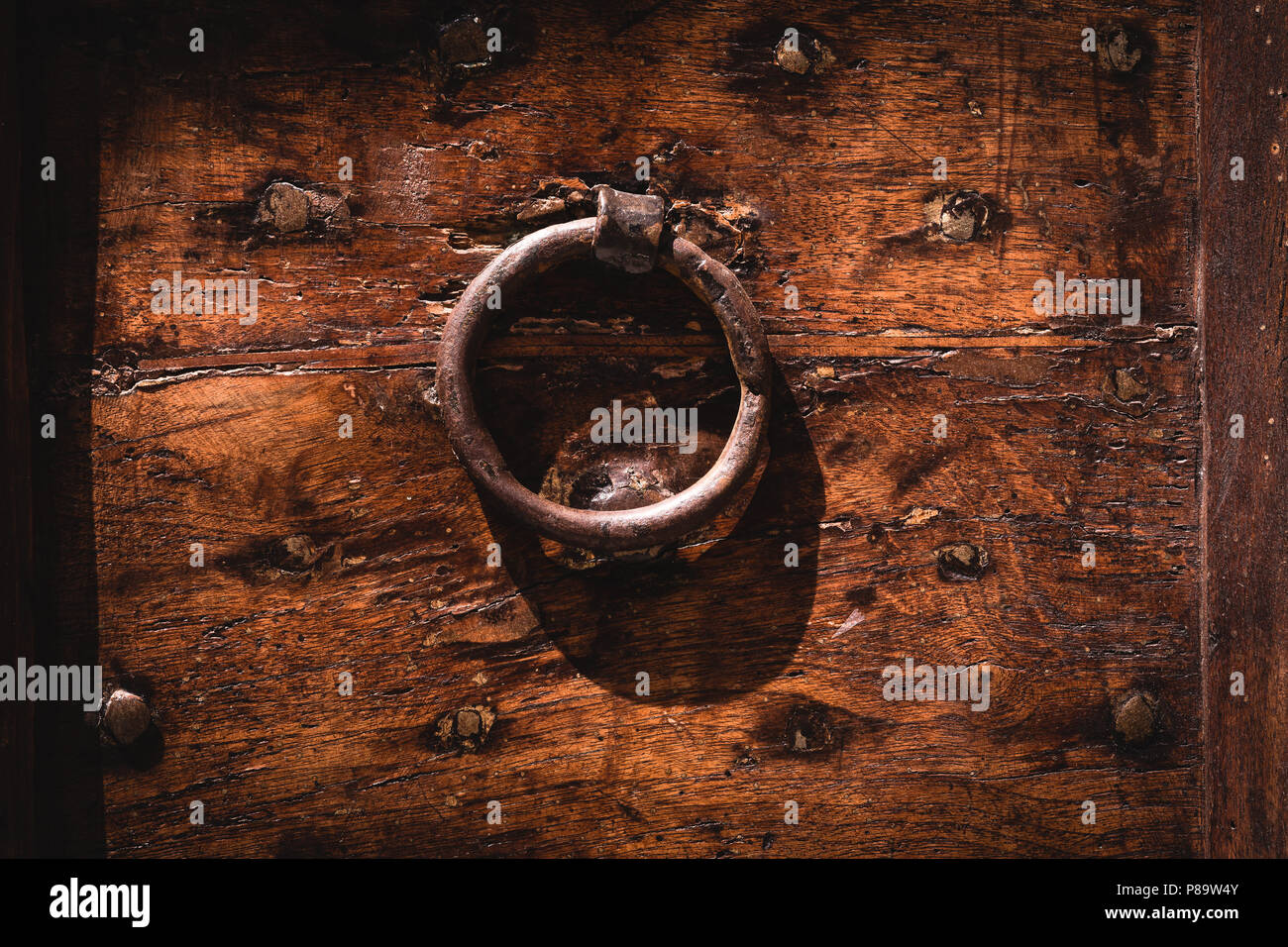 Door Rapper High Resolution Stock Photography and Images - Alamy