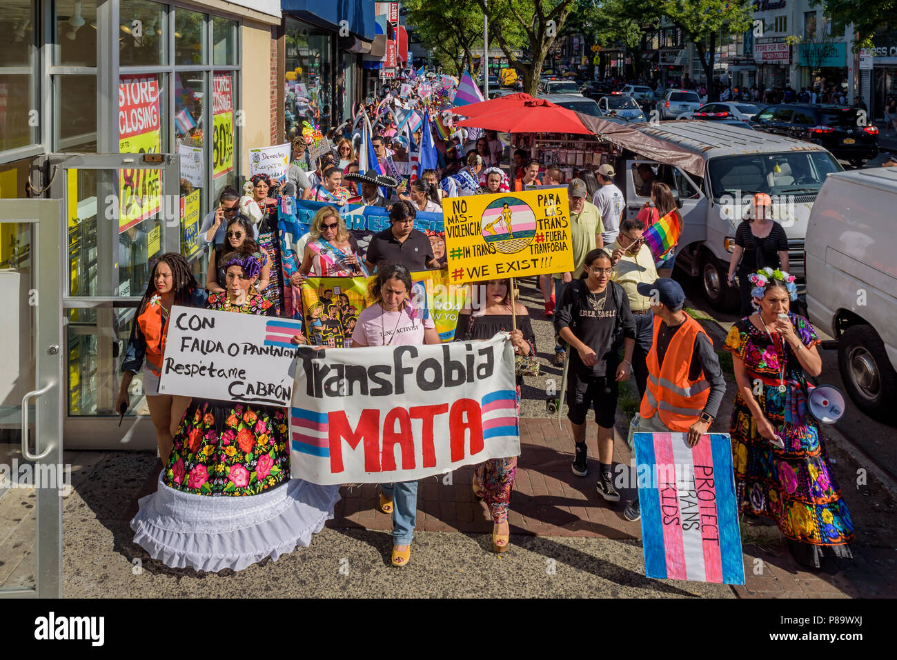 End transphobia hi-res stock photography and images - Alamy