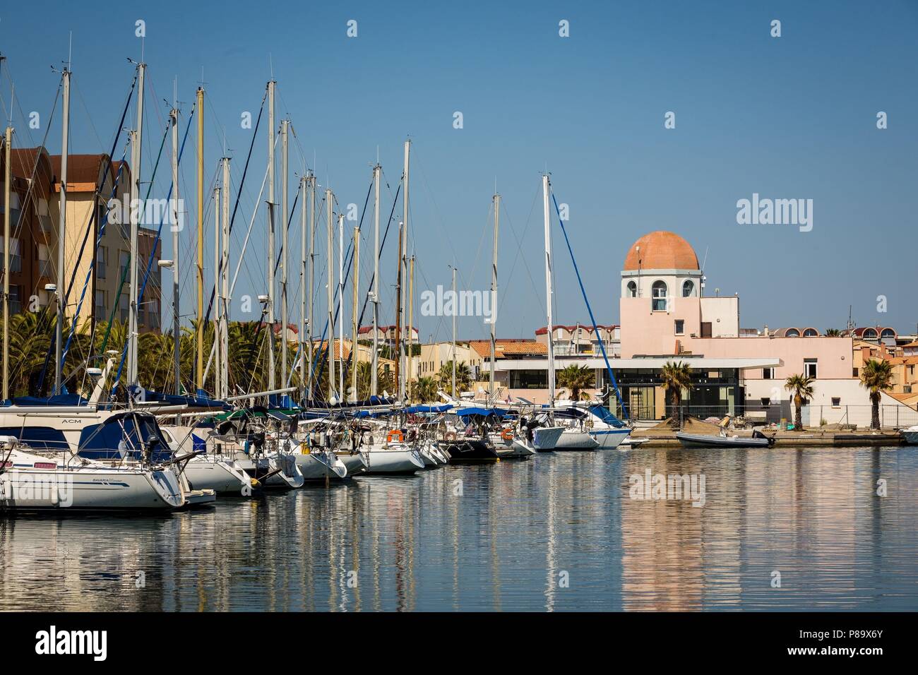 DISCOVERING GRUISSAN, FRANCE Stock Photo - Alamy