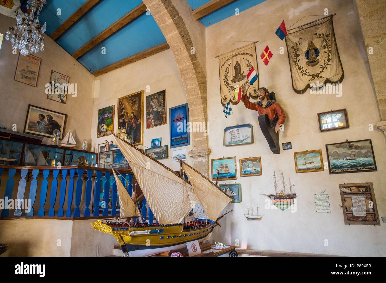 DISCOVERING GRUISSAN, FRANCE Stock Photo - Alamy