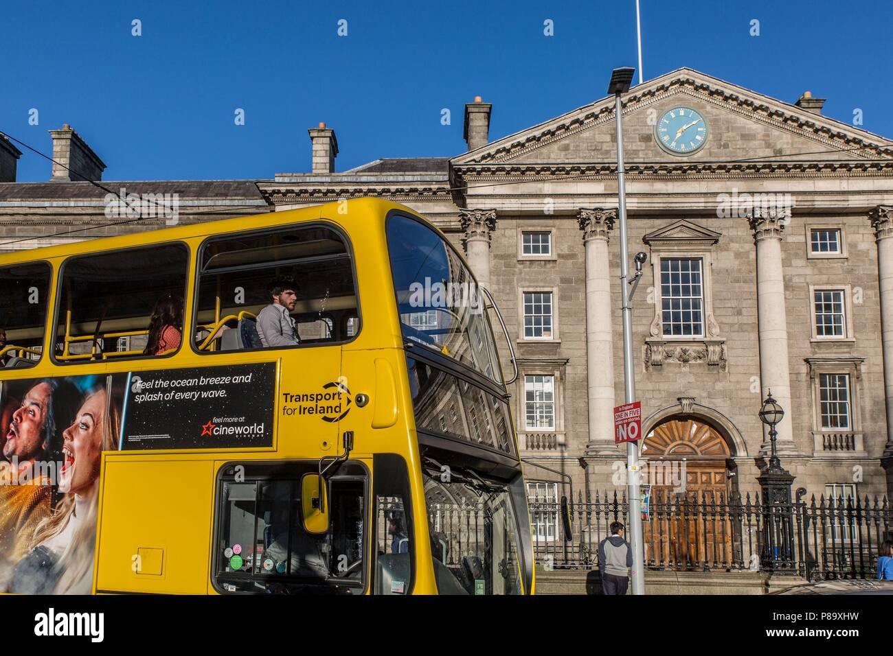 Dublin coach green bus hi-res stock photography and images - Alamy