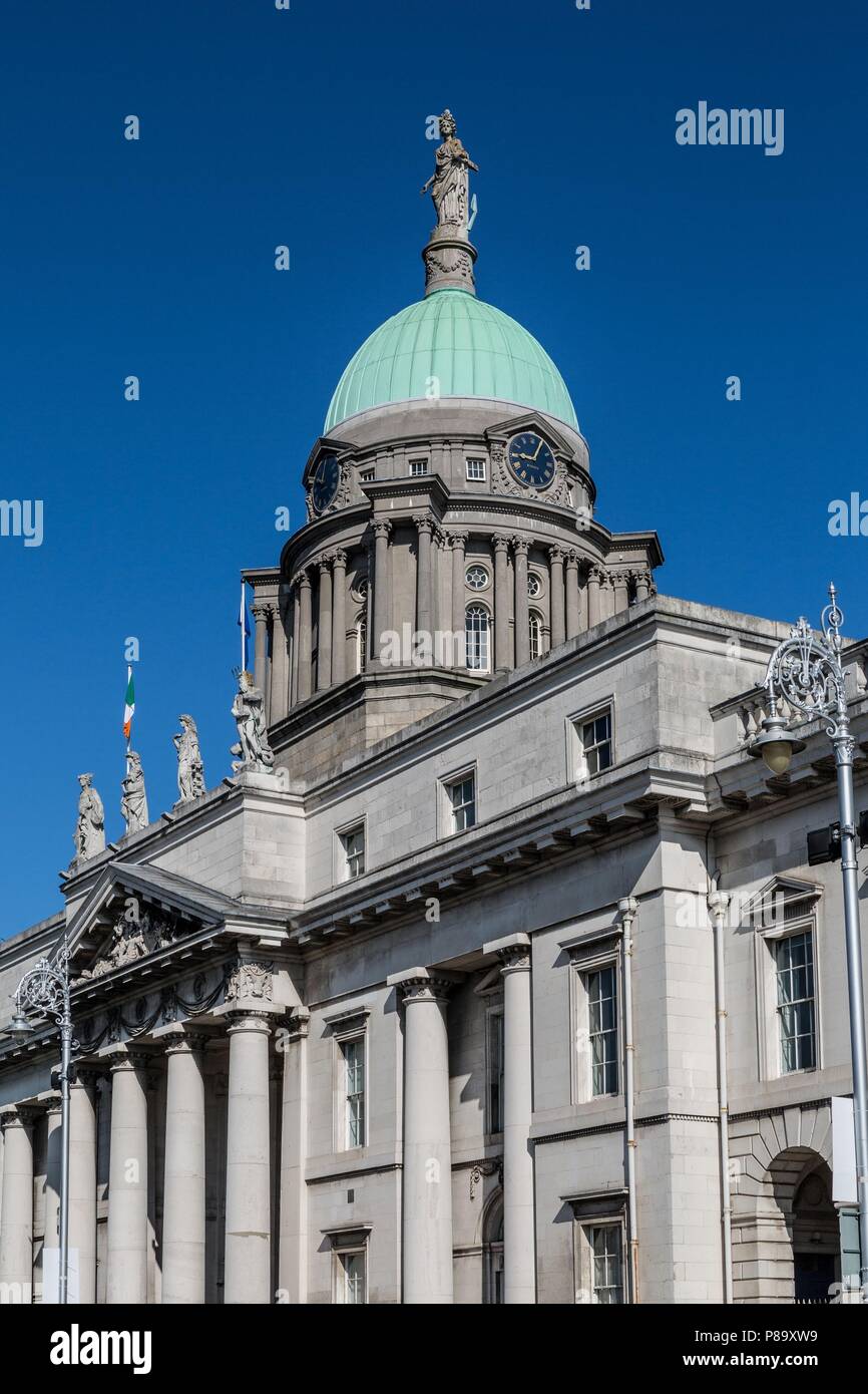 DUBLIN, TRAVELS IN THE CAPITAL, IRELAND Stock Photo - Alamy