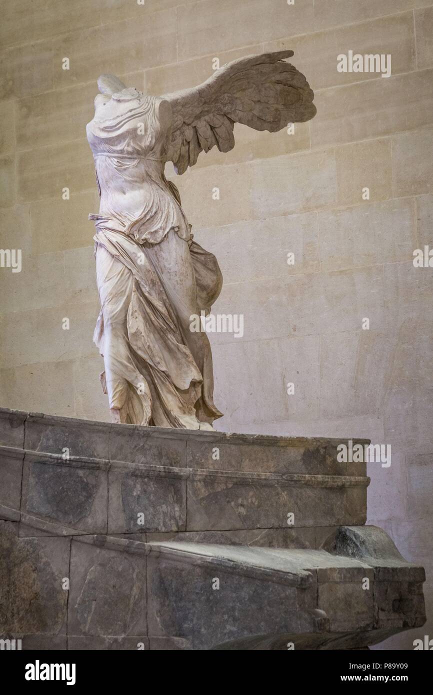 Statue of winged goddess hi-res stock photography and images - Alamy
