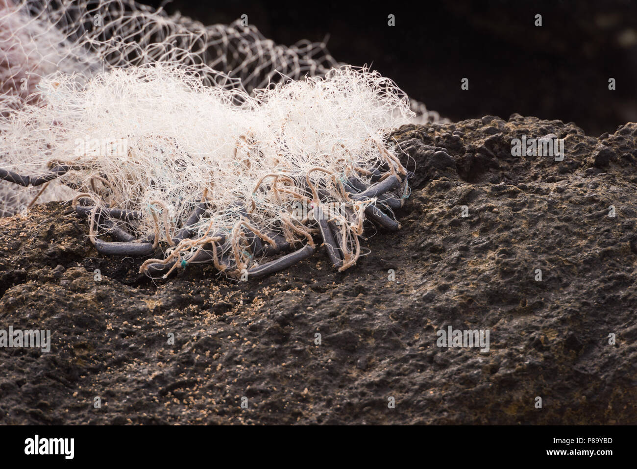 Rock netting hi-res stock photography and images - Alamy