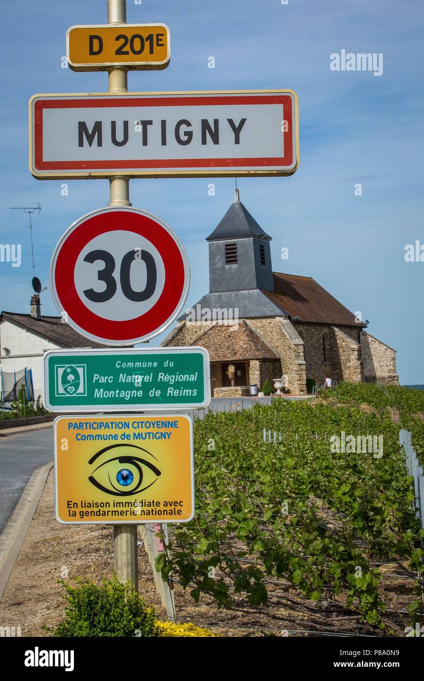 Mutigny village hi-res stock photography and images - Alamy