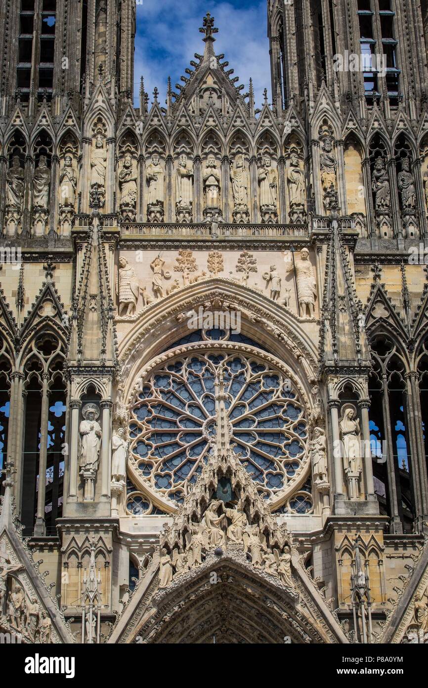CITY OF REIMS, (51) MARNE, GRAND EST REGION, FRANCE Stock Photo - Alamy