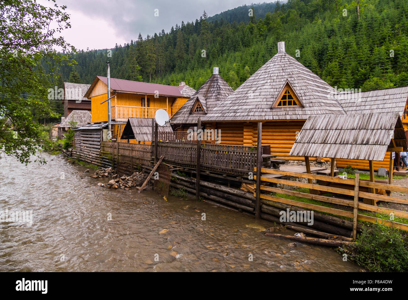 Hutsul architecture hi-res stock photography and images - Alamy