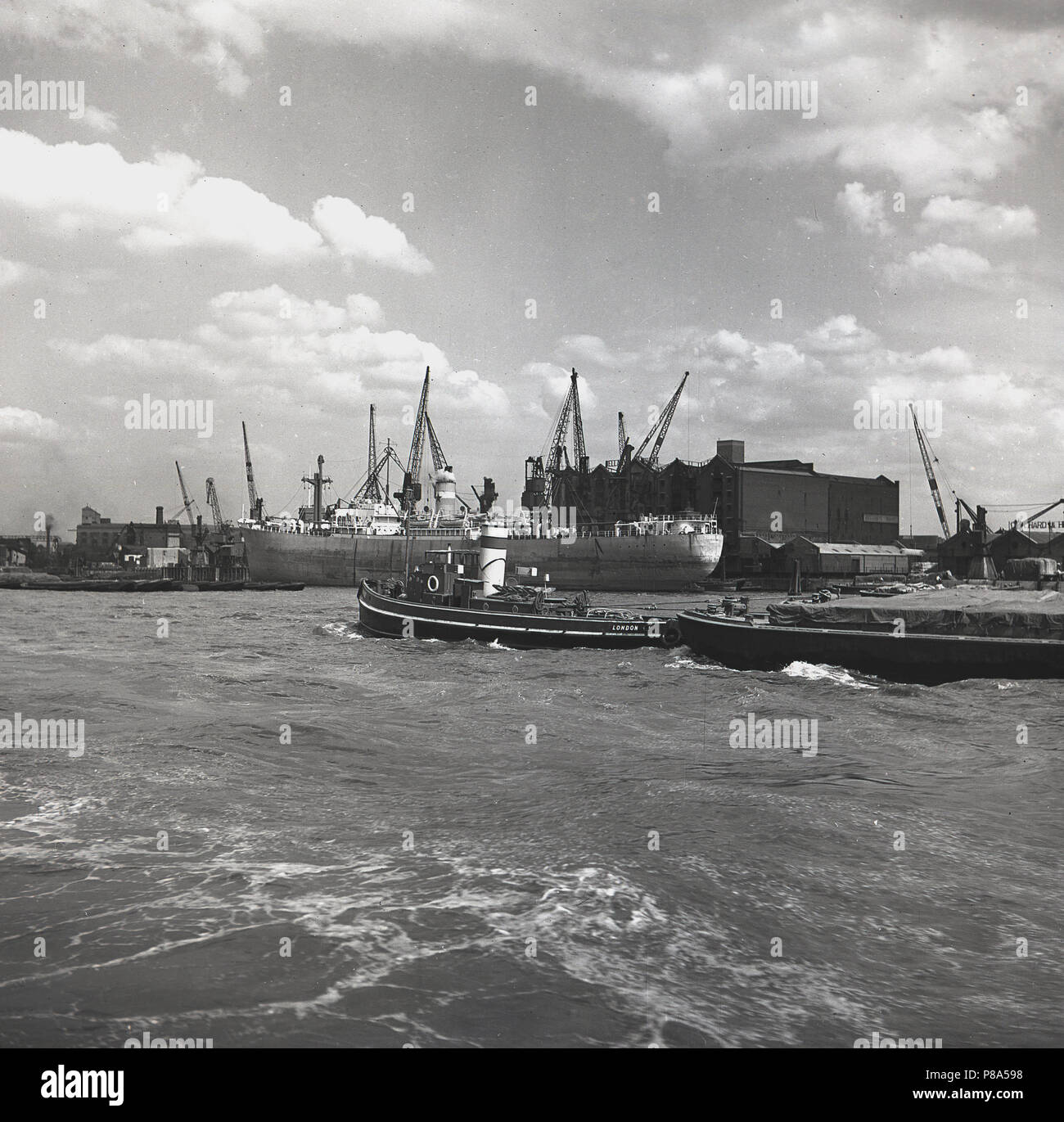 London, river thames, docks Stock Photo - Alamy