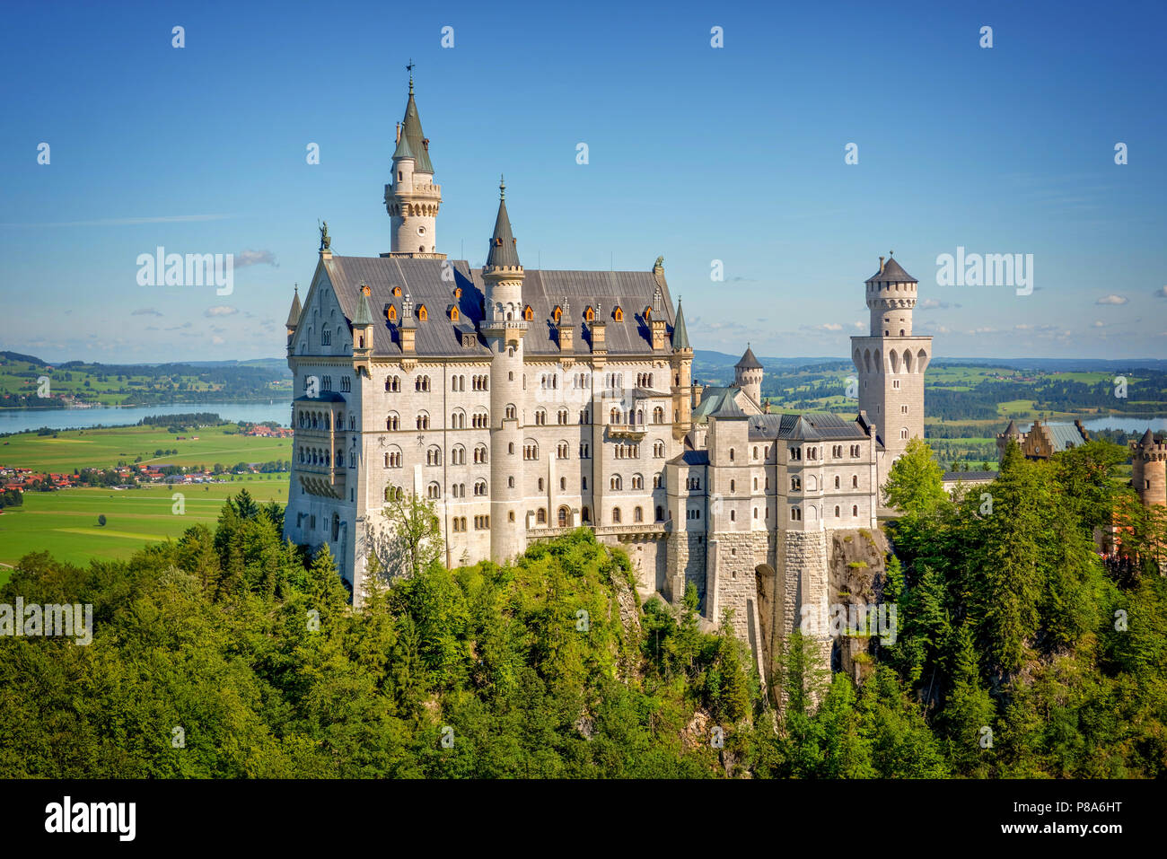 Neuschwanstein castle aerial view hi-res stock photography and images ...