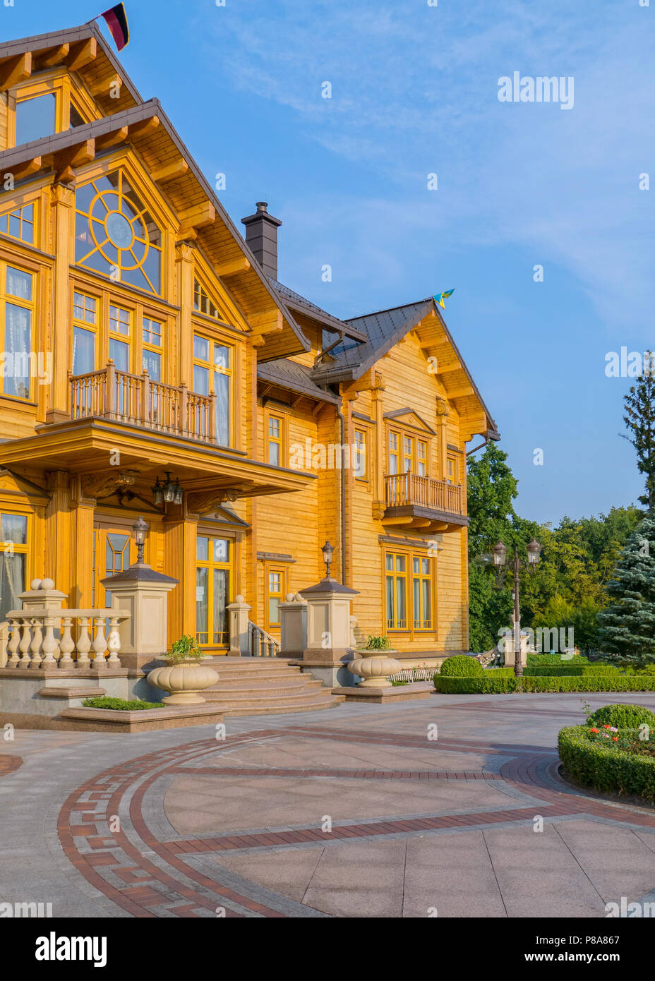 Well executed landscape design hi-res stock photography and images - Alamy