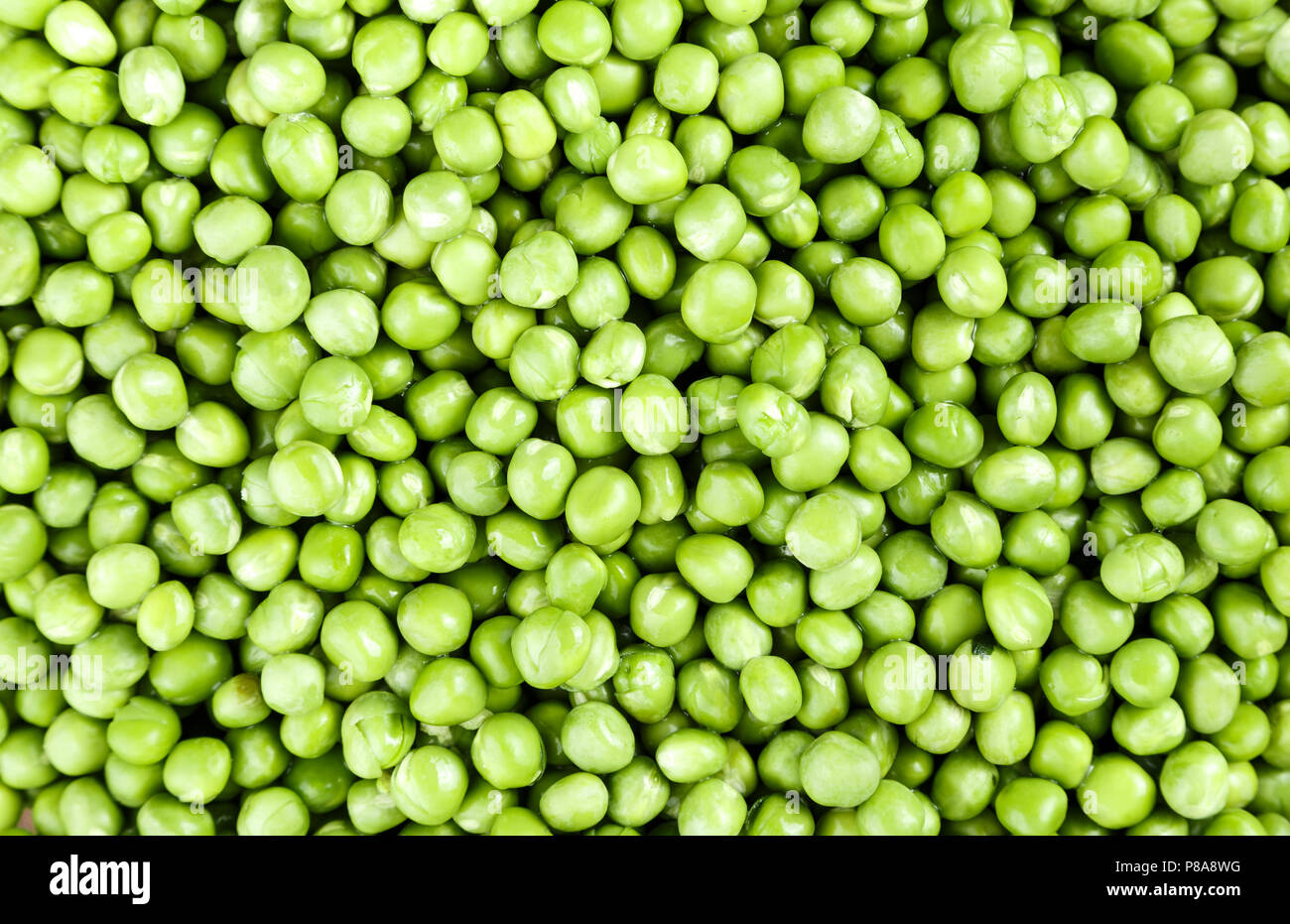 Green peas scattered background, fresh green background, texture ...