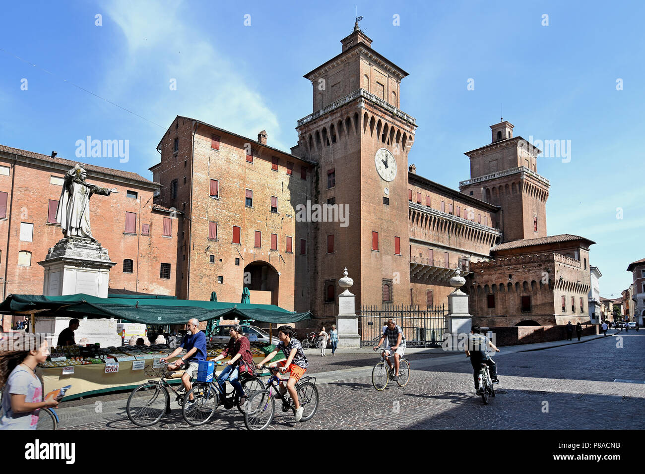 Estense Castle Ferrara Emilia Romagna High Resolution Stock Photography ...