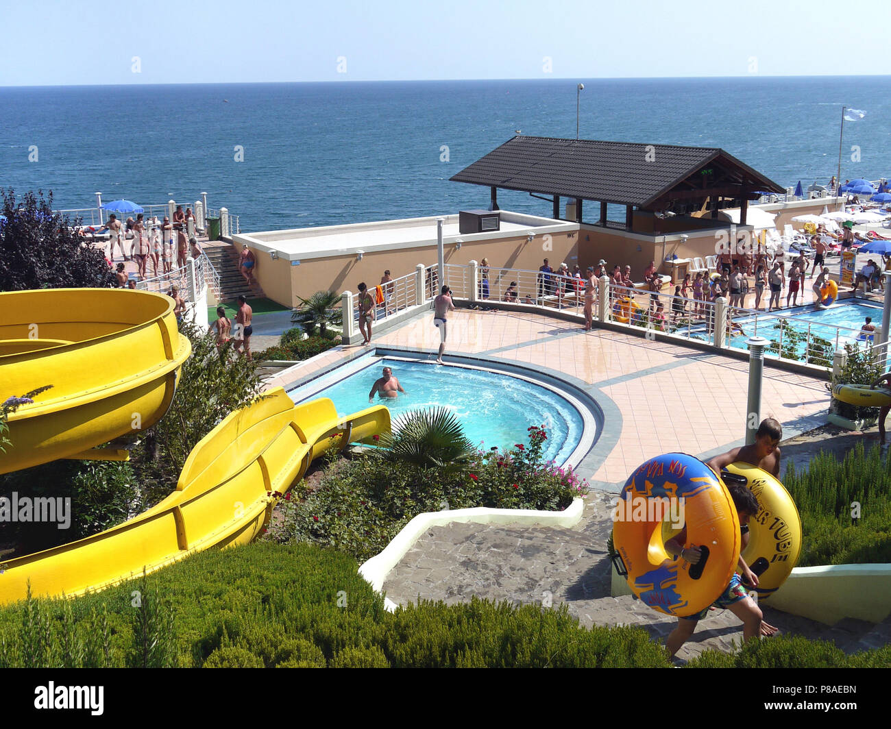 Yellow slides hi-res stock photography and images - Alamy