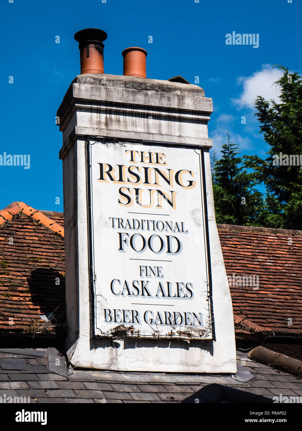 Rising sun pub hi-res stock photography and images - Alamy