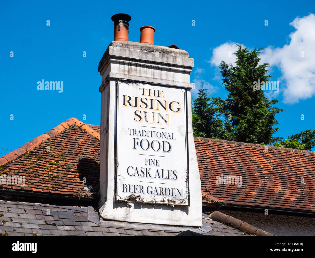 Rising sun pub hi-res stock photography and images - Alamy