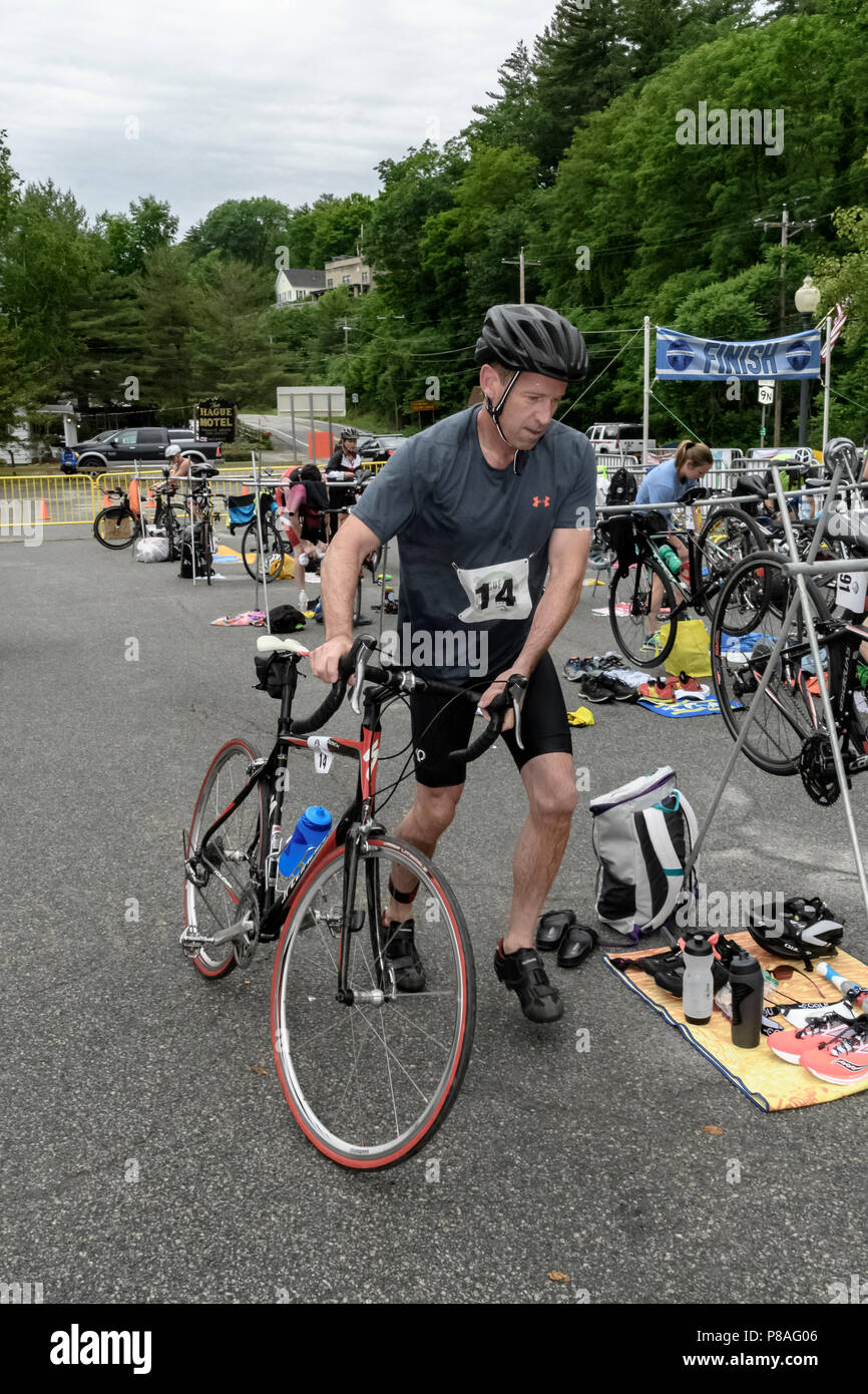 Mark lucier hi-res stock photography and images - Alamy