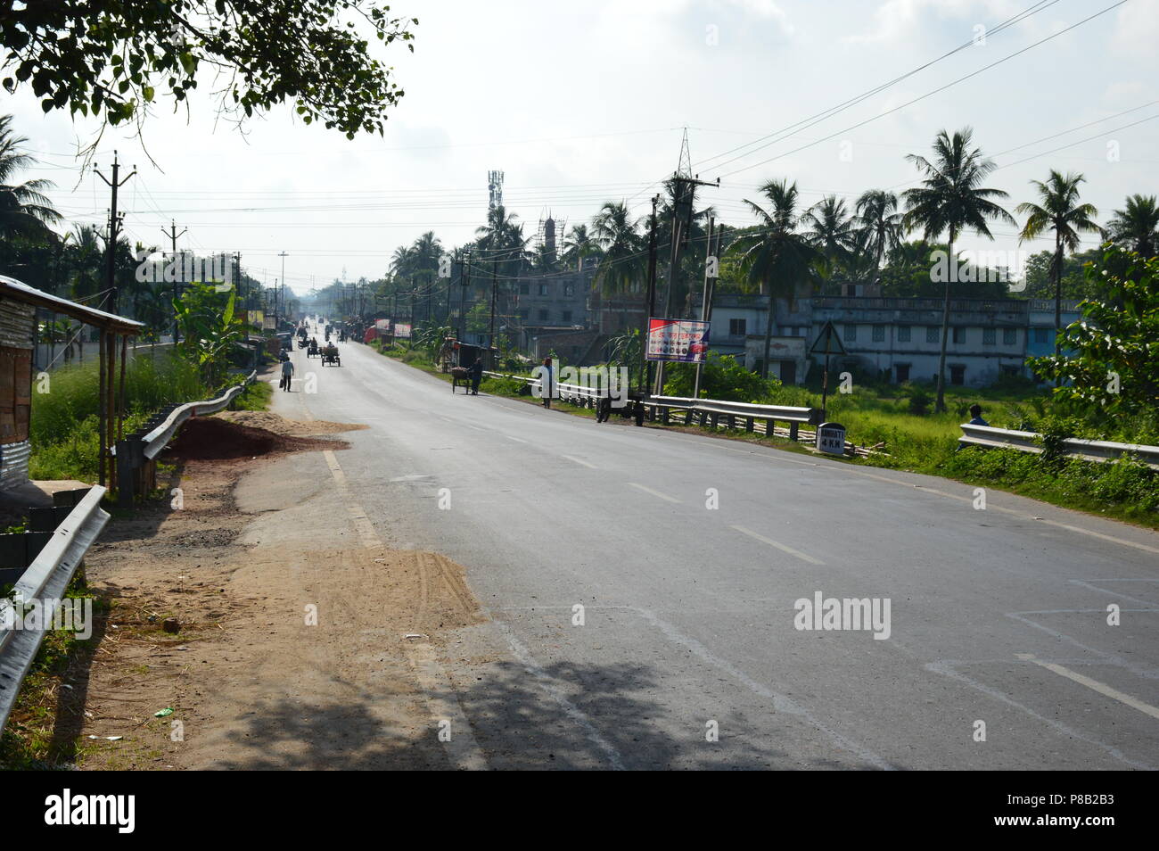 Ranihati-Amta road, Kalsaba, Howrah Stock Photo - Alamy