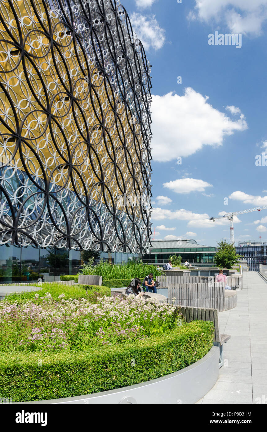 Birmingham library roof garden hi-res stock photography and images - Alamy