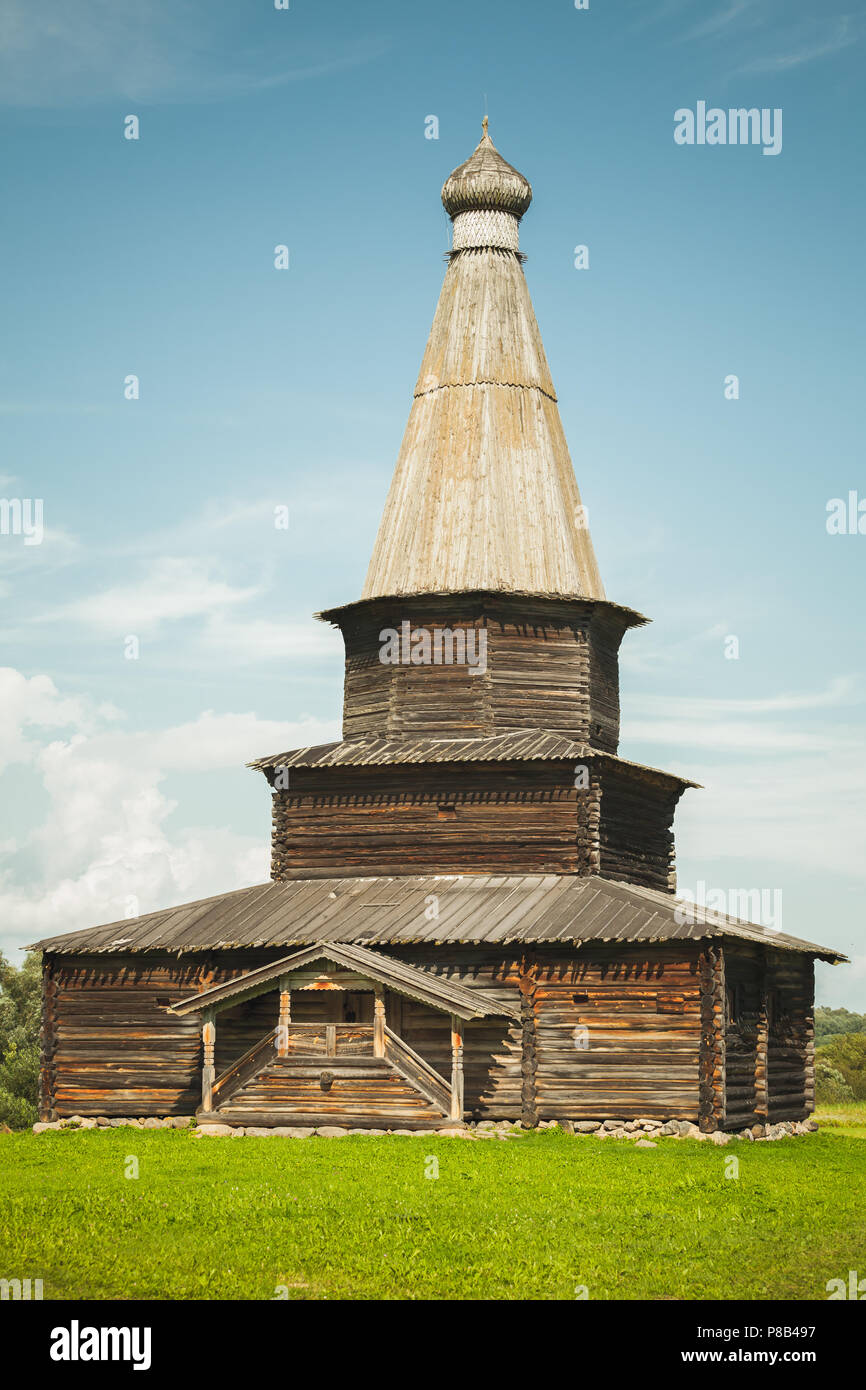 Ancient Russian Orthodox wooden church exterior, Veliky Novgorod ...