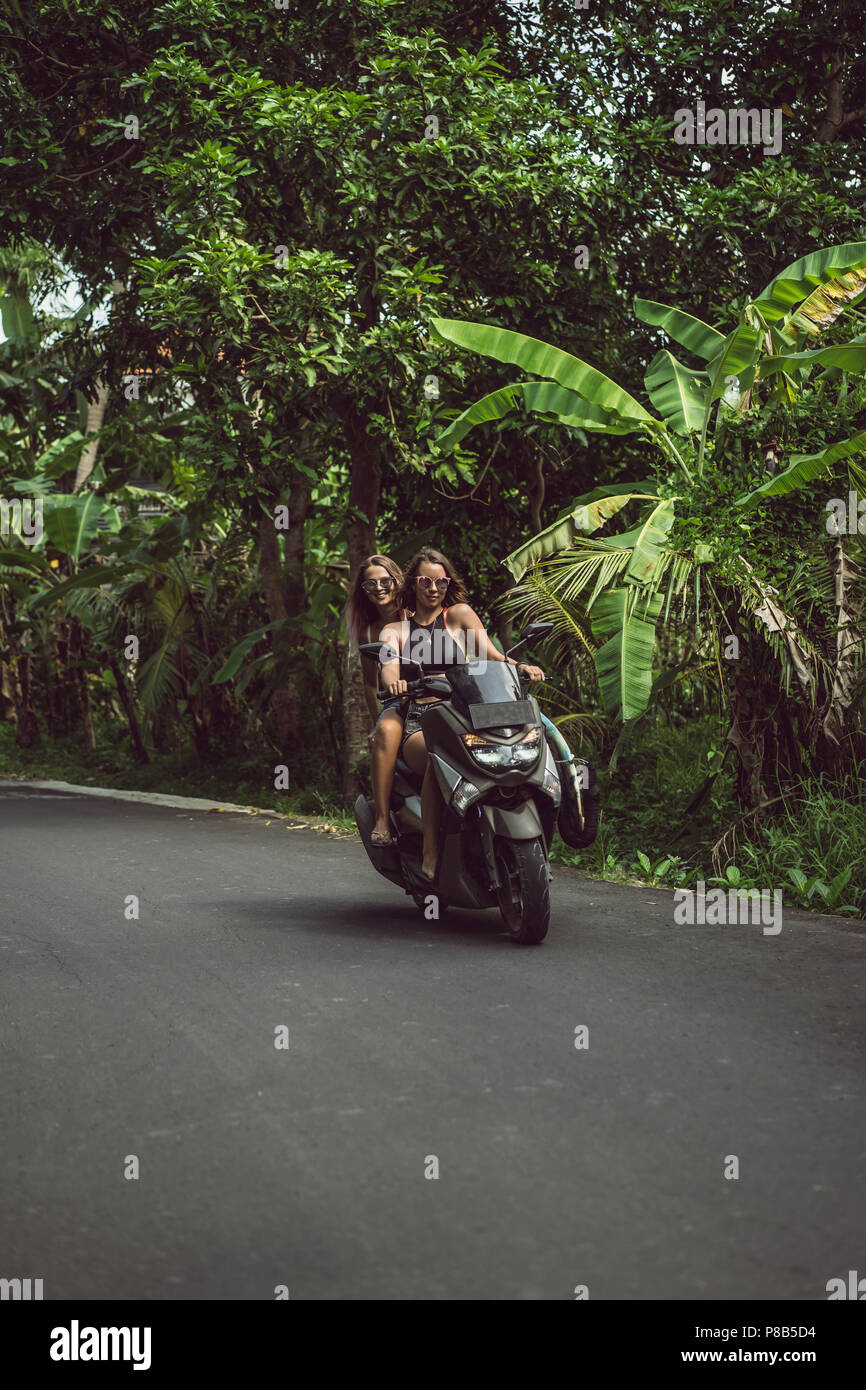 Women with motorcycle hi-res stock photography and images - Alamy